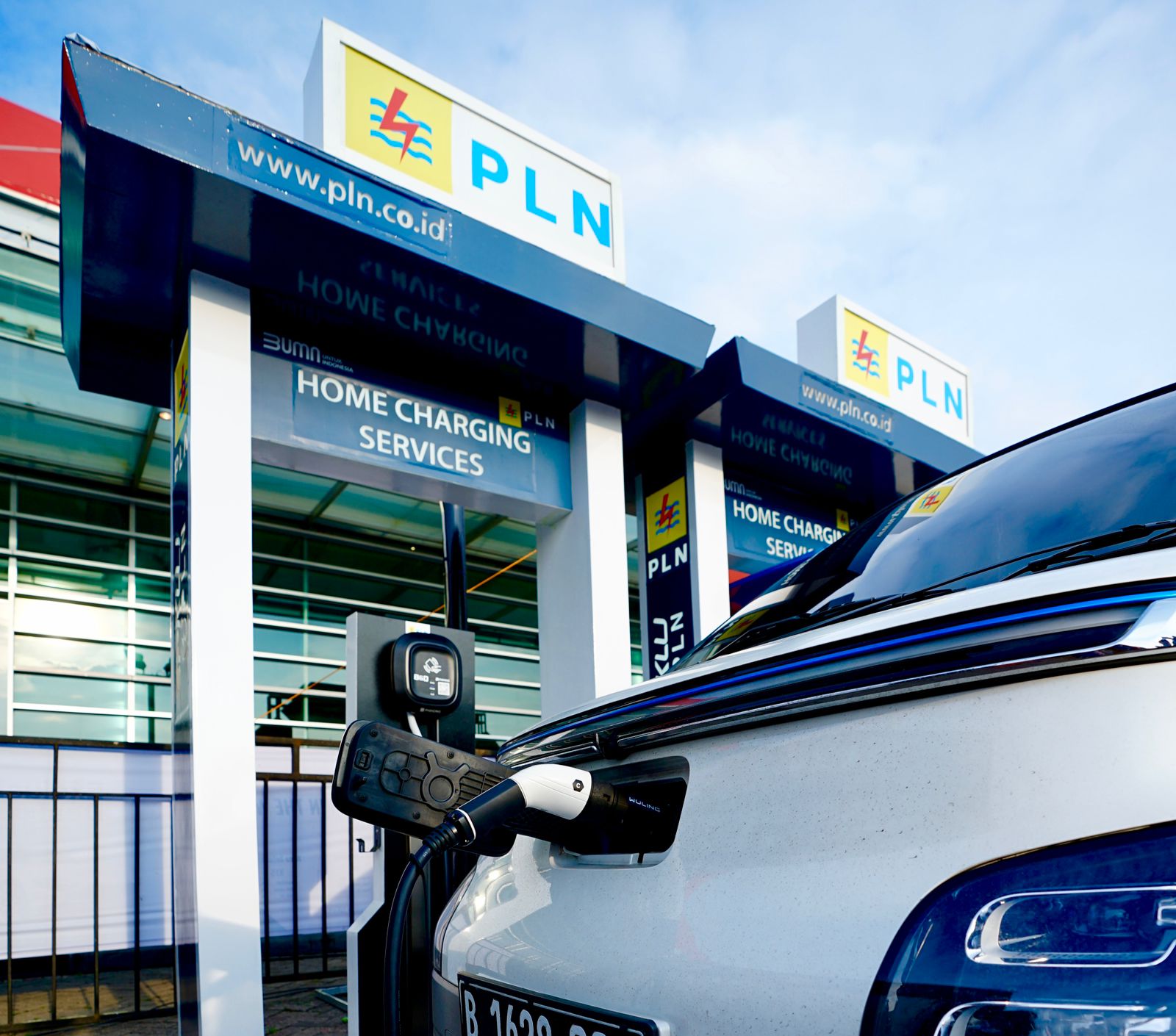 Home Charging Produk Layanan PLN untuk Kebutuhan Pengisian Baterai ...