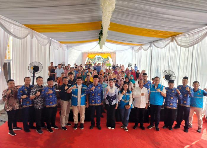 Tingkatkan Taraf Hidup dan Kemandirian Warga Lamongan, Kementerian ESDM ...